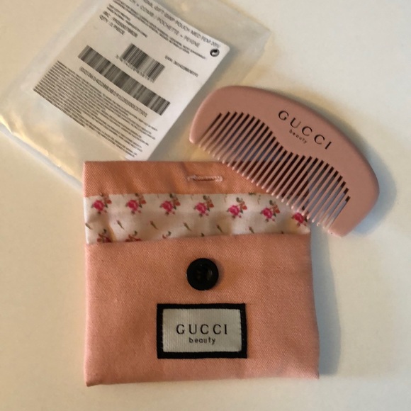 Gucci | Accessories | Gucci Beauty Pouch And Comb Gift Set | Poshmark